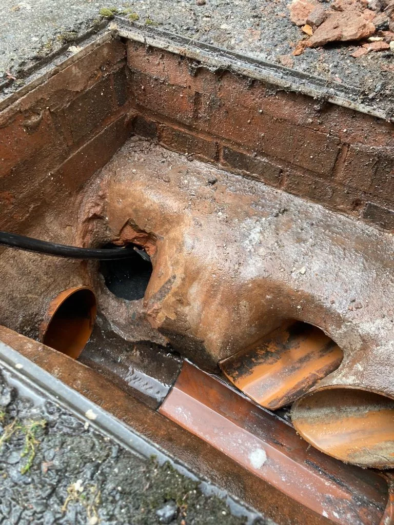 What is Drain Descaling? Benefits & Process Explained